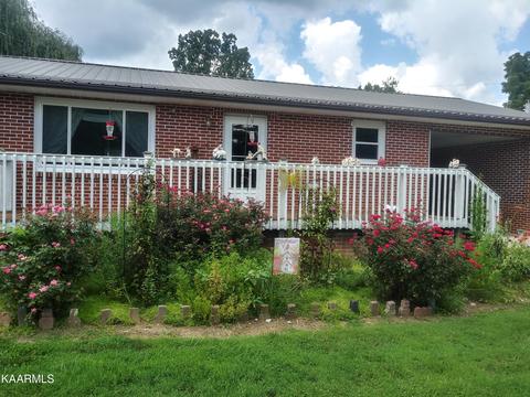 120 Bug Hole Rd, Arthur, TN 37707 | 11 Photos | MLS #1212546 - Movoto