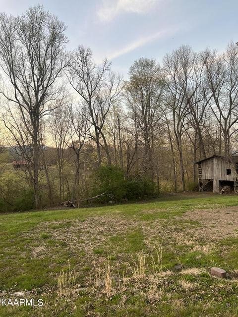 857 Poplar Creek Rd, Oliver Springs, TN 37840 | 13 Photos | MLS ...