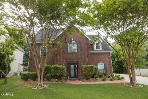 834 Tully Rd, Knoxville, TN 37919 | 29 Photos | MLS #1226834 - Movoto