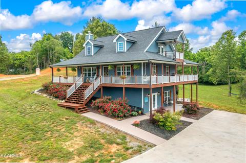 251 Harbour Dr, Clinton, TN 37716 | 56 Photos | MLS #1228551 - Movoto