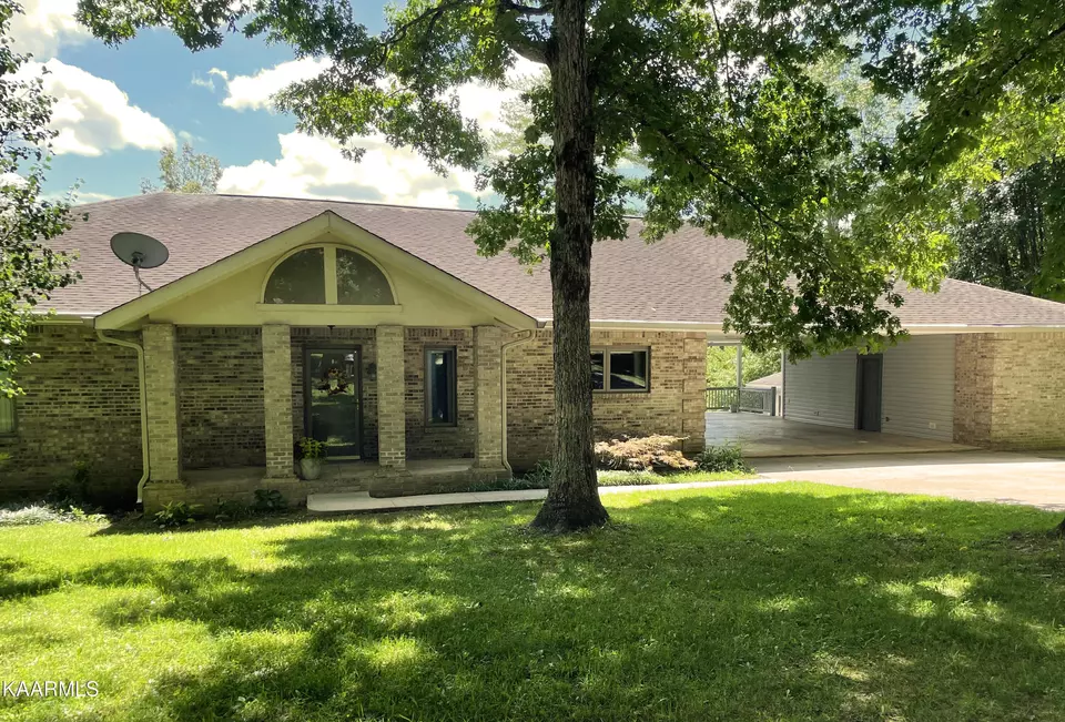 704 Cooper Lake Rd, Oneida, TN 37841 | 37 Photos - Movoto