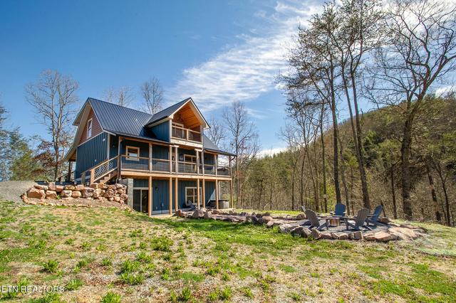 1320 Mountain Ash Way, Sevierville, TN 37876 | 41 Photos - Movoto