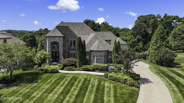3111 Choto Highlands Way, Knoxville, TN 37922 | 60 Photos - Movoto