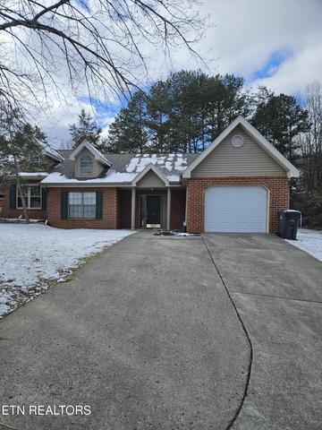 826 Gresham Rd, Knoxville, TN 37918 | MLS# 1290759 | 15 Photos - Movoto