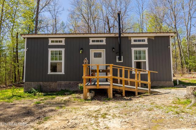 974 Tiffany Ln, Spring City, TN 37381 | MLS# 1297855 | 55 Photos - Movoto