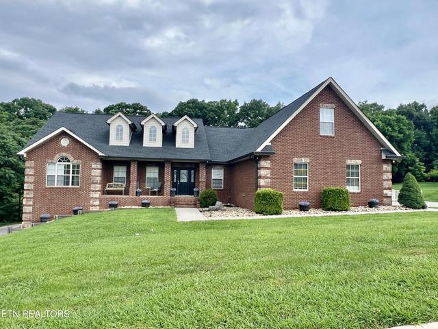 1329 Robert Ridge Rd, Sevierville, TN 37862 | MLS# 1305079 | 59 Photos ...