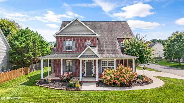 Knoxville, TN Single Family Homes with $550K - $700K Price For Sale ...
