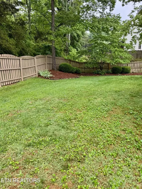 2381 Conners Creek Cir, Knoxville, TN 37932 | MLS# 1342018 | 20 Photos ...