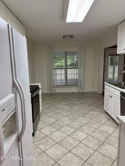 2381 Conners Creek Cir, Knoxville, TN 37932 | MLS# 1342018 | 20 Photos ...