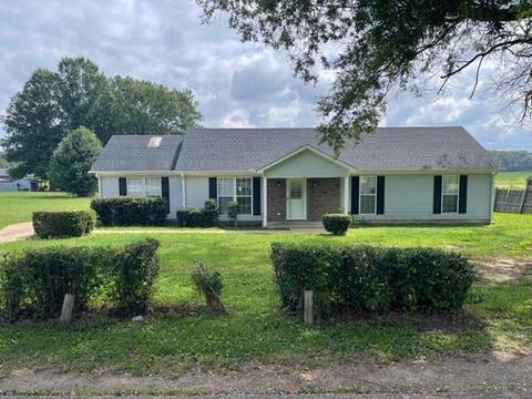 504 Nuckolls Rd, Bolivar, TN 38008 | 25 Photos | MLS #10126656 - Movoto