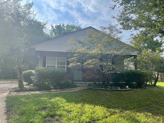 208 Friendship Cv, Collierville, TN 38017 | 18 Photos - Movoto