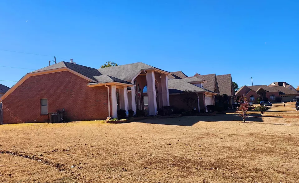 7633 Fox Bridge Cv, Memphis, TN 38125 | 22 Photos - Movoto