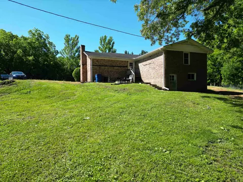 410 Old Stage Rd, Adamsville, TN 38310 | 37 Photos - Movoto