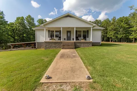 1005 Morris Rd, Savannah, TN 38372 | 40 Photos - Movoto