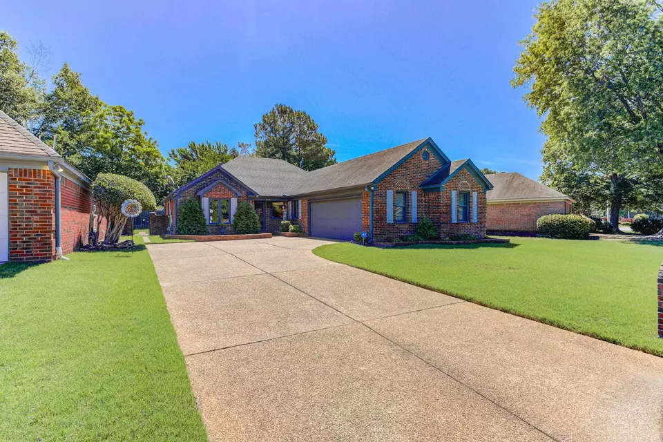 3120 Caledonia Rd, Memphis, TN 38119 | MLS# 10197234 | 27 Photos - Movoto