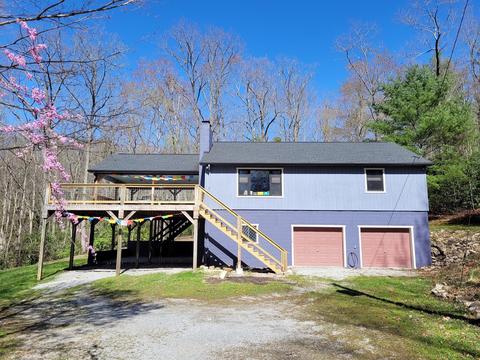 770 Copperhead Road, Elizabethton, TN 37643 | 25 Photos - Movoto