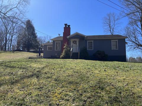 325 NE Grand Avenue Coeburn Va 24230, Coeburn, VA 24230 | 47 Photos ...