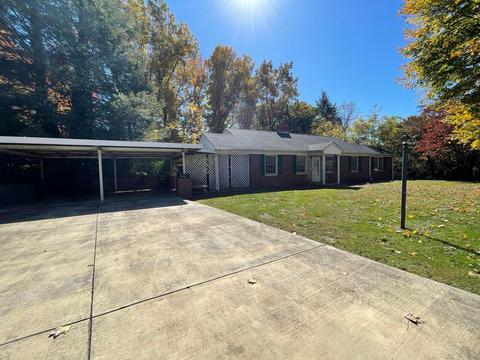 350 Hill Park Drive, Bristol, VA 24201 | 8 Photos - Movoto