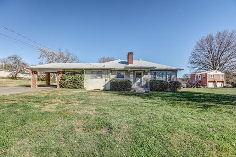 212 Atlanta Ave, Mount Carmel, TN 37645 | 44 Photos | MLS #9945698 - Movoto