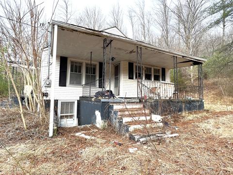 25924 Us Highway 23, Duffield, VA 24244 | 37 Photos | MLS #9947098 - Movoto