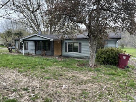 2816 Watauga Rd, Johnson City, TN 37601 | 5 Photos | MLS #9950703 - Movoto