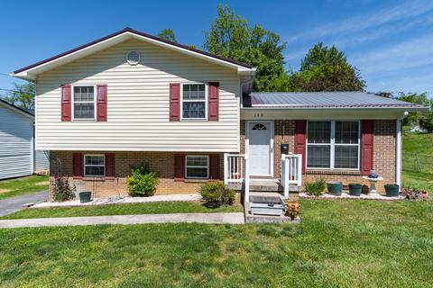 159 N Sunset St, Greeneville, TN 37743 | 31 Photos | MLS #9951531 - Movoto