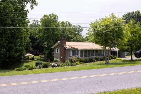 267 Matson Road, Jonesborough, TN 37659 | 40 Photos - Movoto