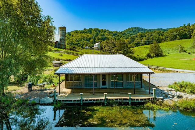 700 Fodderstack Mountain Loop, Greeneville, TN 37745 | 60 Photos - Movoto