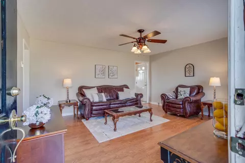 345 Morelock Street Kingsport Tn 37660, Kingsport, TN 37660 | 30 Photos ...