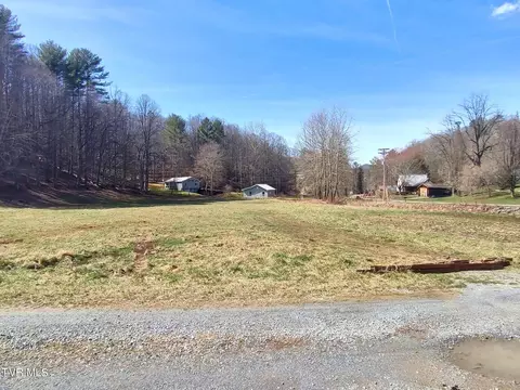 03 Shell Creek Road Roan Mountain Tn 37687, Roan Mountain, TN 37687 | 8 ...