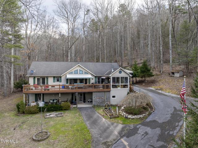 329 Lakeview Drive Butler Tn 37640, Butler, TN 37640 | 88 Photos - Movoto