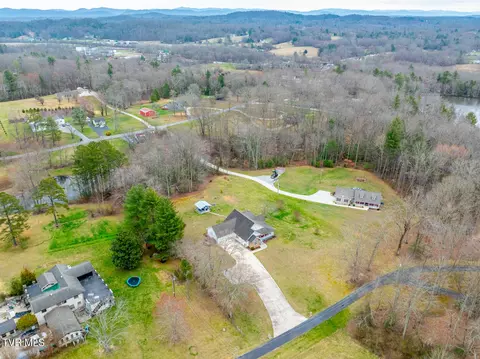 524 Cooper Lake Road Oneida Tn 37841, Oneida, TN 37841 | 21 Photos - Movoto