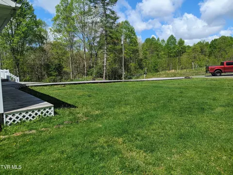 3086 Rakes Ridge Road Haysi Va 24256, Haysi, VA 24256 | 28 Photos - Movoto