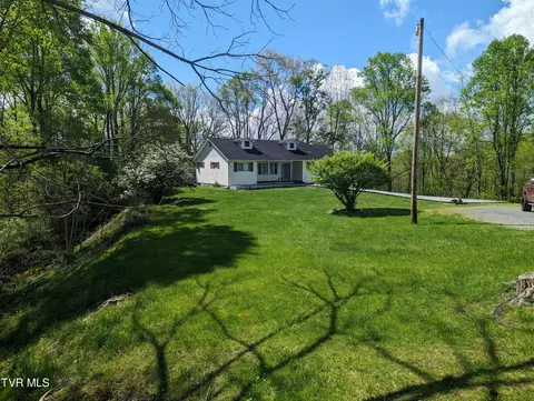 3086 Rakes Ridge Road Haysi Va 24256, Haysi, VA 24256 | 28 Photos - Movoto