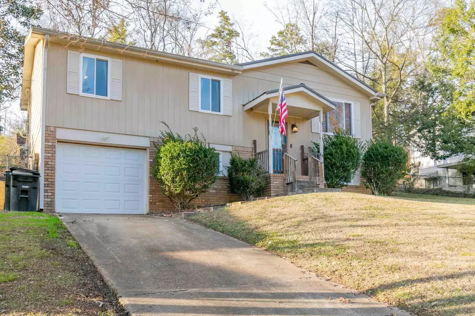 6213 Shawtee Ln, Chattanooga, TN 37416 | 22 Photos - Movoto