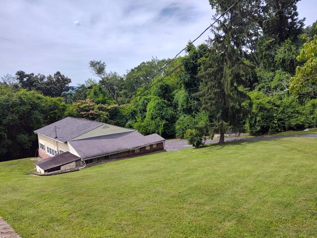 313 Mission Crest Ln, Chattanooga, TN 37404 | 6 Photos - Movoto