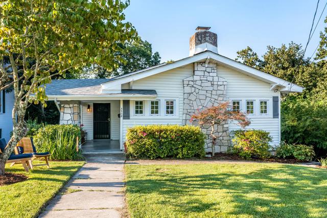 3308 Alta Vista Dr, Chattanooga, TN 37411 | MLS# 1510098 | 29 Photos ...