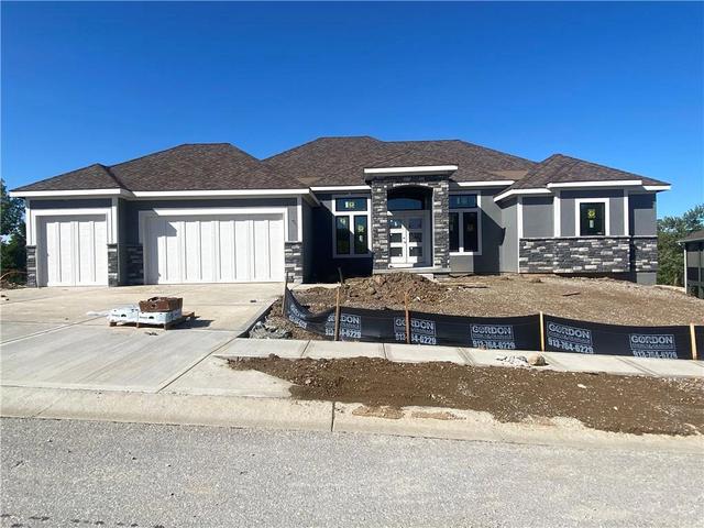 2551 NW Riverview Dr, Riverside, MO 64150 | 34 Photos - Movoto