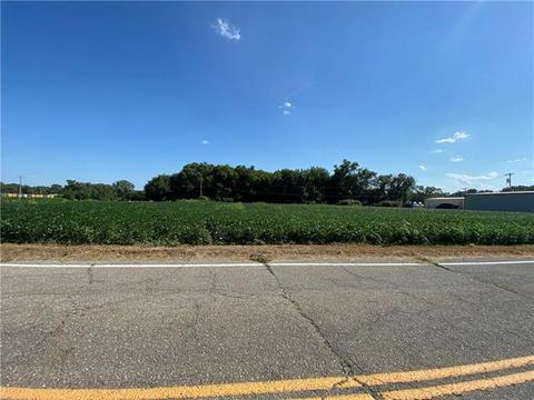 19 Topeka Homes for Sale - Topeka KS Real Estate - Movoto