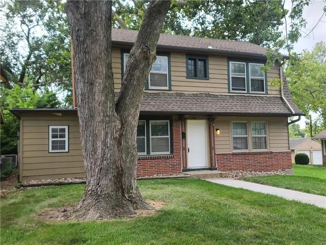 Blue Hills, Kansas City, MO Homes for Sale & Real Estate - 2 Homes on ...