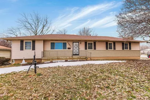 15100 E 35th St, Independence, MO 64055 | 13 Photos - Movoto