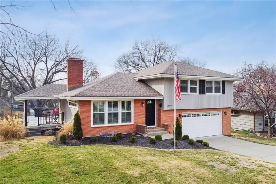 4950 Reeds Rd, Mission, KS 66202 | 20 Photos - Movoto