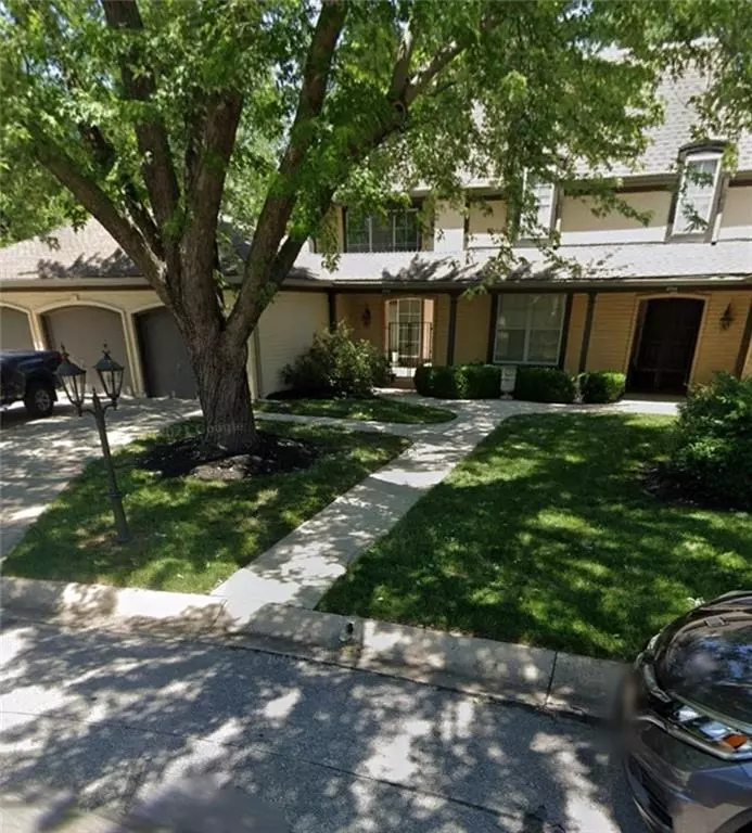 6748 W 108th Ter, Overland Park, KS 66211 | 4 Photos - Movoto