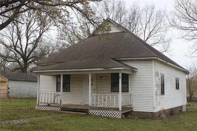 201 S Highland St, Mulberry, KS 66756 | 15 Photos - Movoto