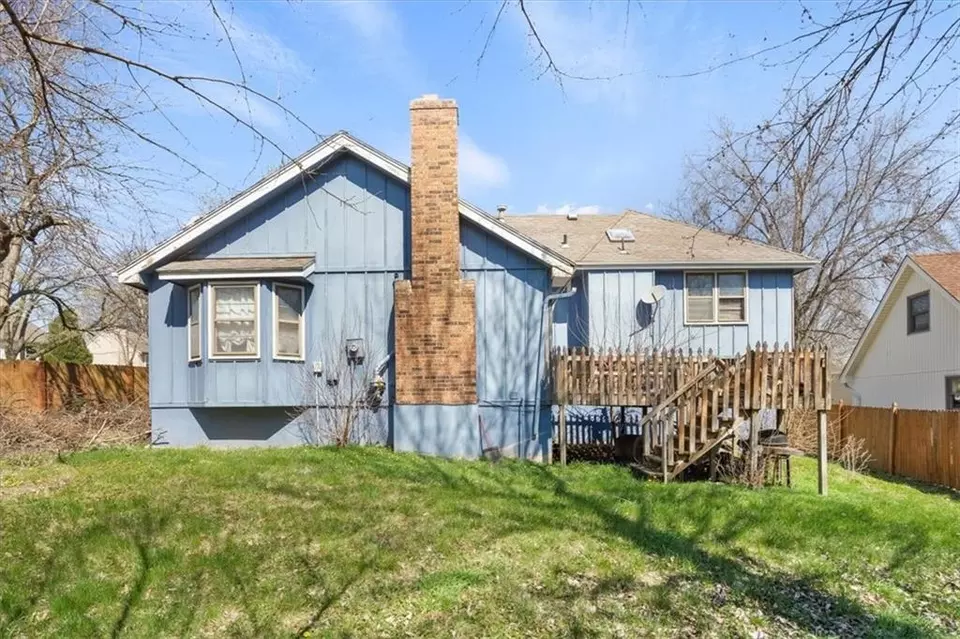 13345 W 104th St, Lenexa, KS 66215 | 21 Photos - Movoto