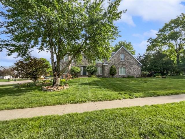 102 Shawna Dr, Kearney, MO 64060 | 71 Photos - Movoto