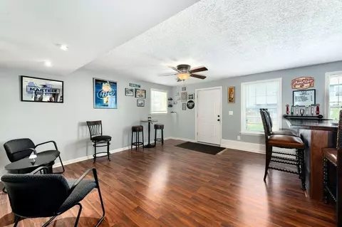 1428 SW 44th St, Lees Summit, MO 64082 | 47 Photos - Movoto