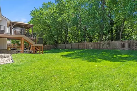 1253 SW Summit Crossing Dr, Lees Summit, MO 64081 | 32 Photos - Movoto