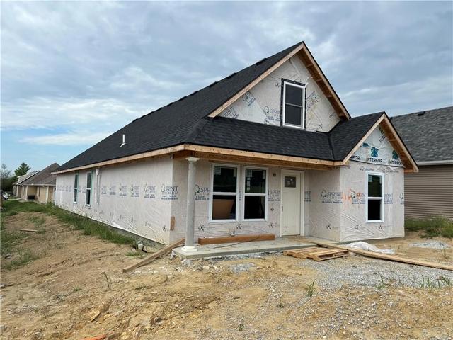 4809 S Creek Woods Dr, Saint Joseph, MO 64507 | 4 Photos - Movoto