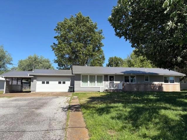 22025 Ness Rd, Parsons, KS 67357 | MLS# 2551094 | 30 Photos - Movoto